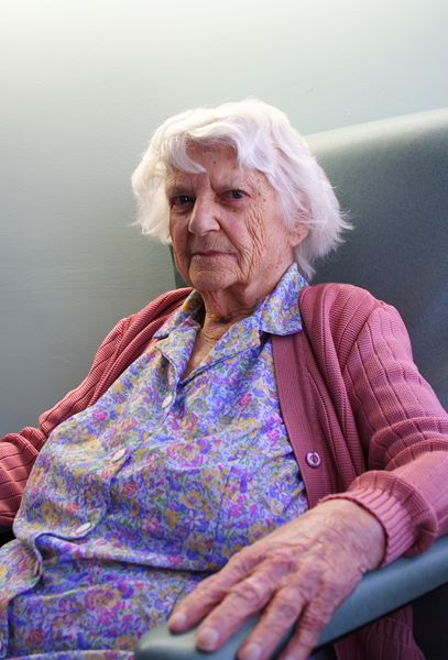 22: Oldest Living Woman ｜ 30：物語3（Stories3）